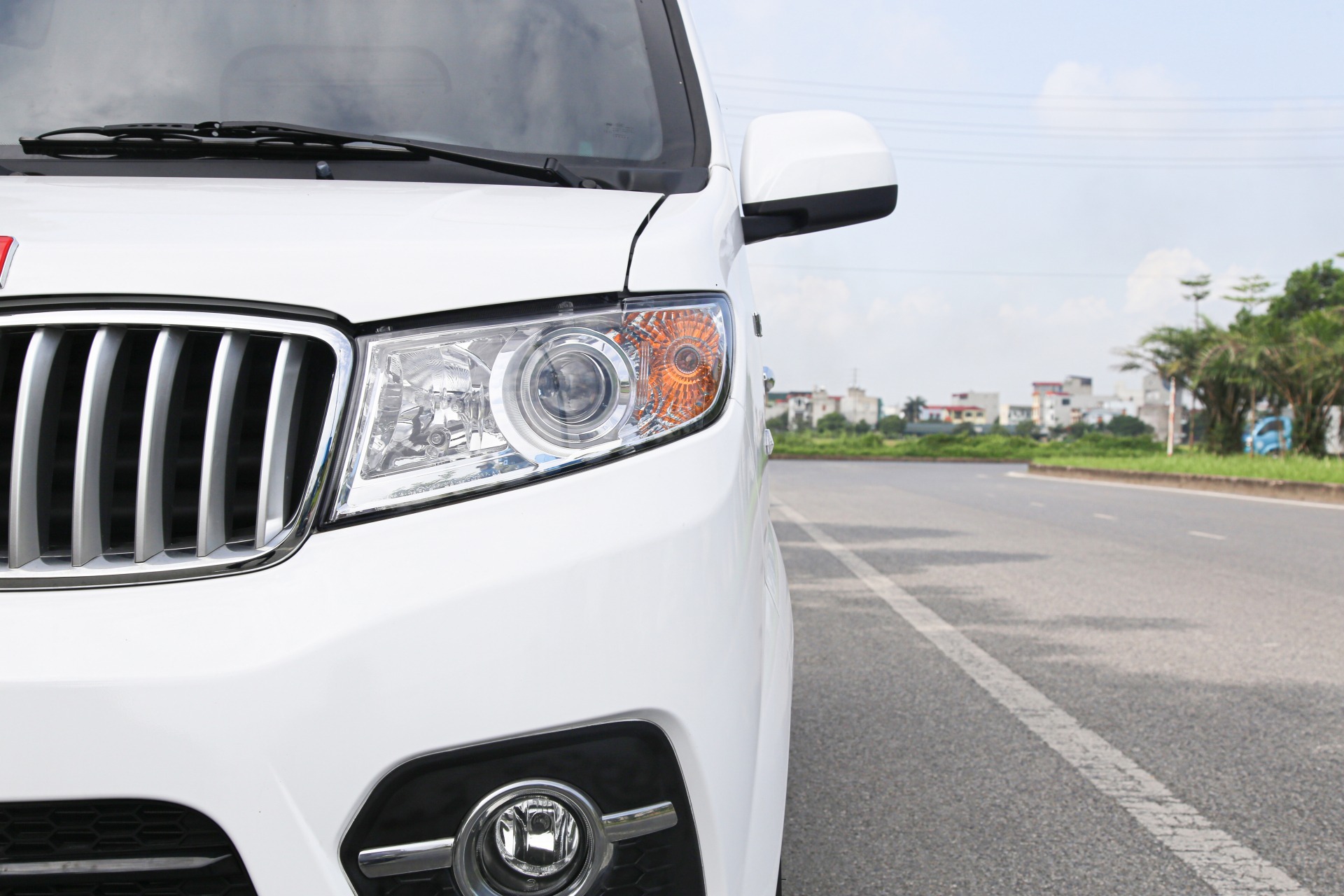 SRM X30i V2 - Xe Tải Van Đáng Mua Nhất