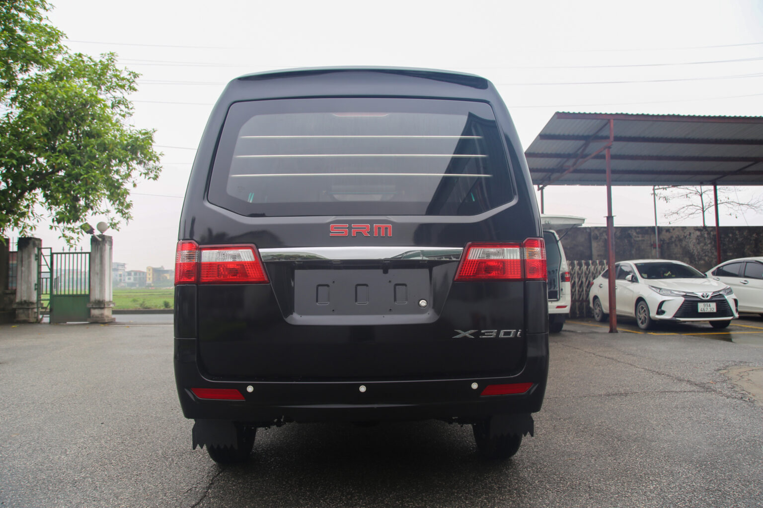 Giá Xe Tải Van SRM X30i V5 - 765kg 5 Chỗ Bản 2024